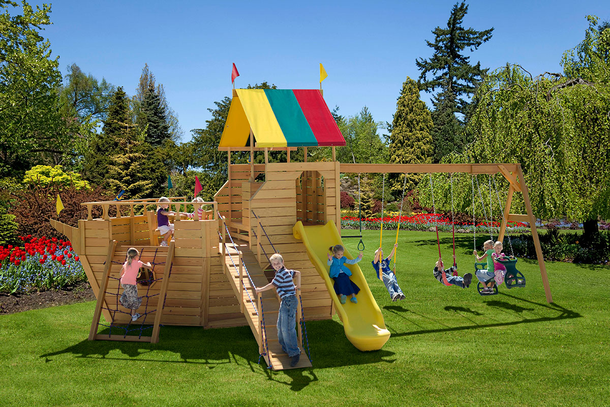 Benefits of a Custom Playset | Four Winds Store
