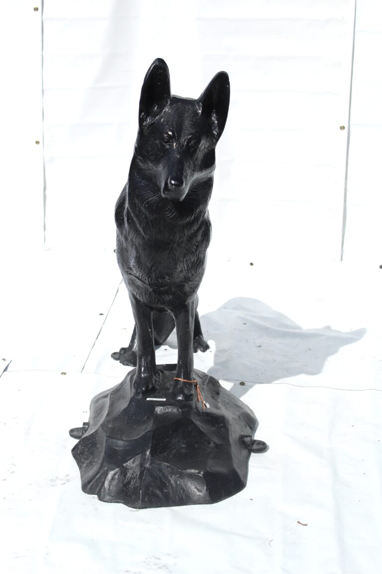 German Shepherd Statue - Four Winds Store
